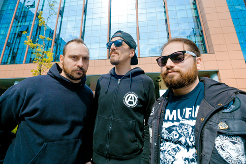 Il nuovo album degli STANIS da voce alla società moderna (Italian Only ...